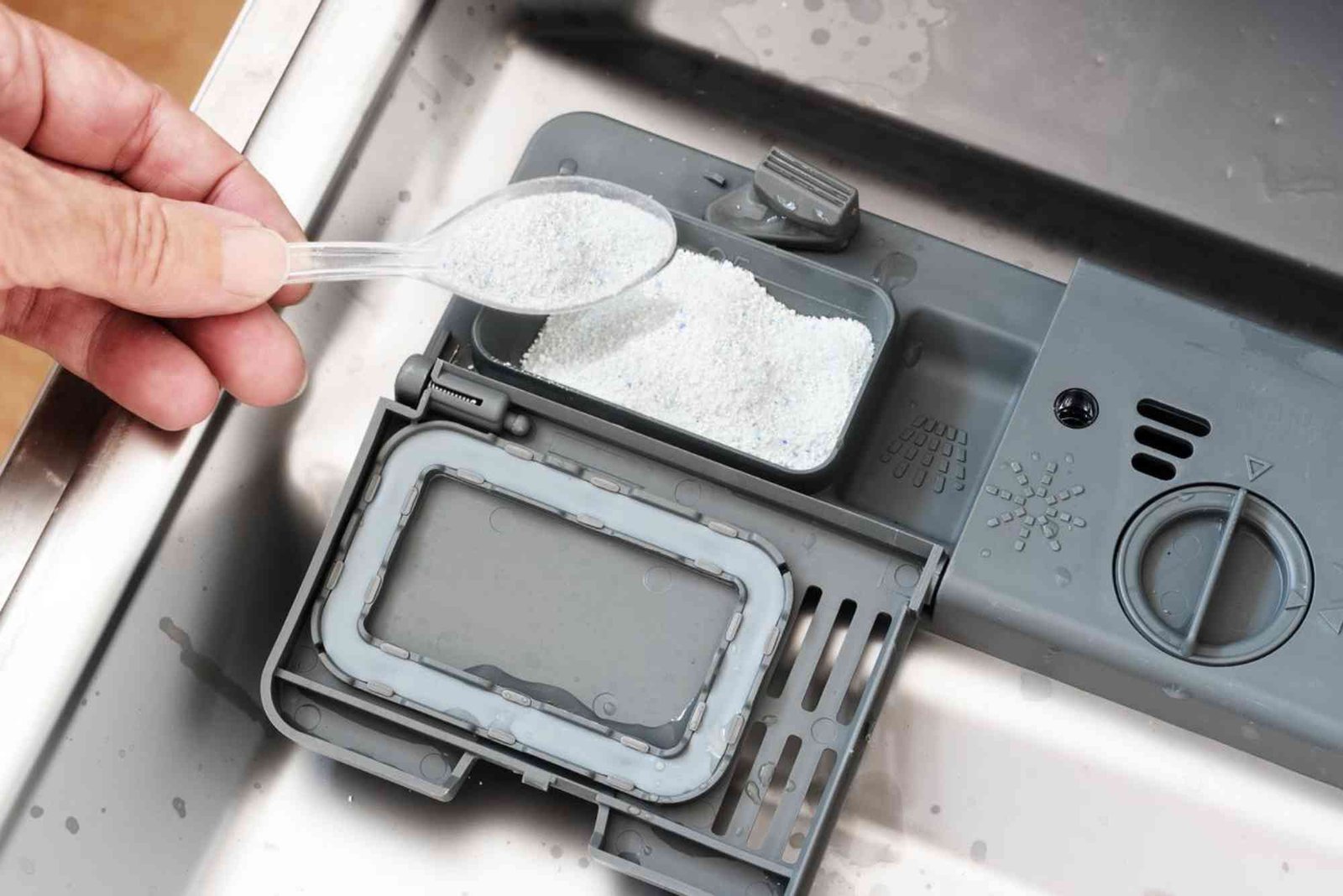 Best Dishwasher Detergent Guide | Expert Tips & FAQs